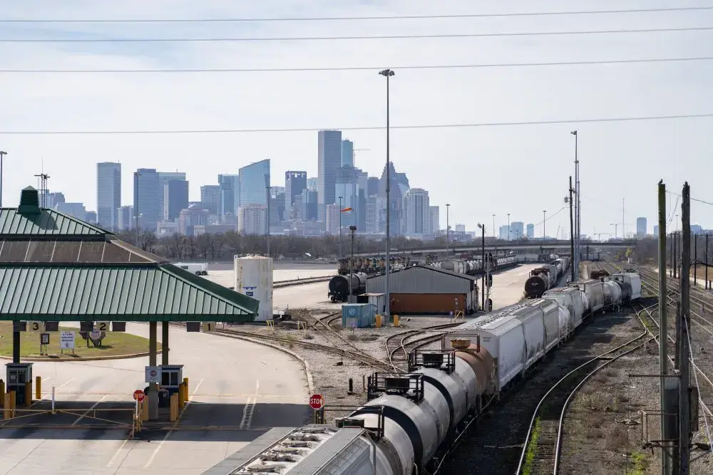City of Houston approves $5 million to help residents voluntarily move ...